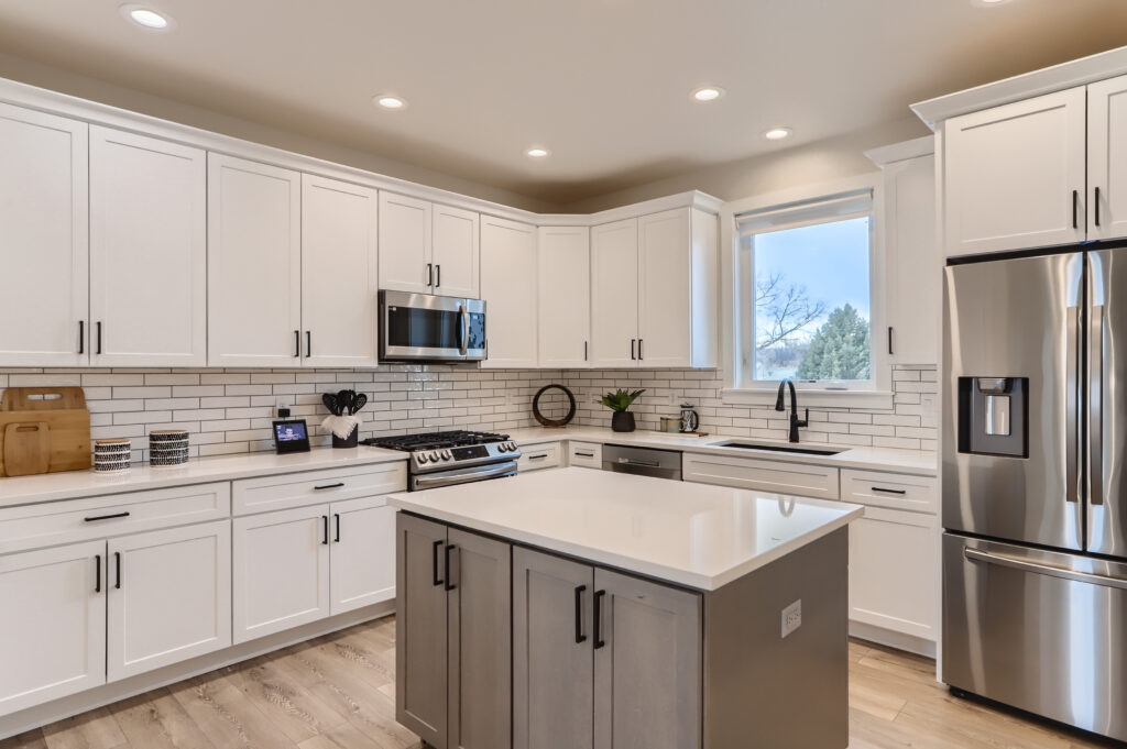 Baker Street Townhomes - Easton Homes